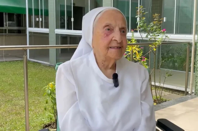 World’s oldest person, Sister Inah Canabarro Lucas, dies at 116