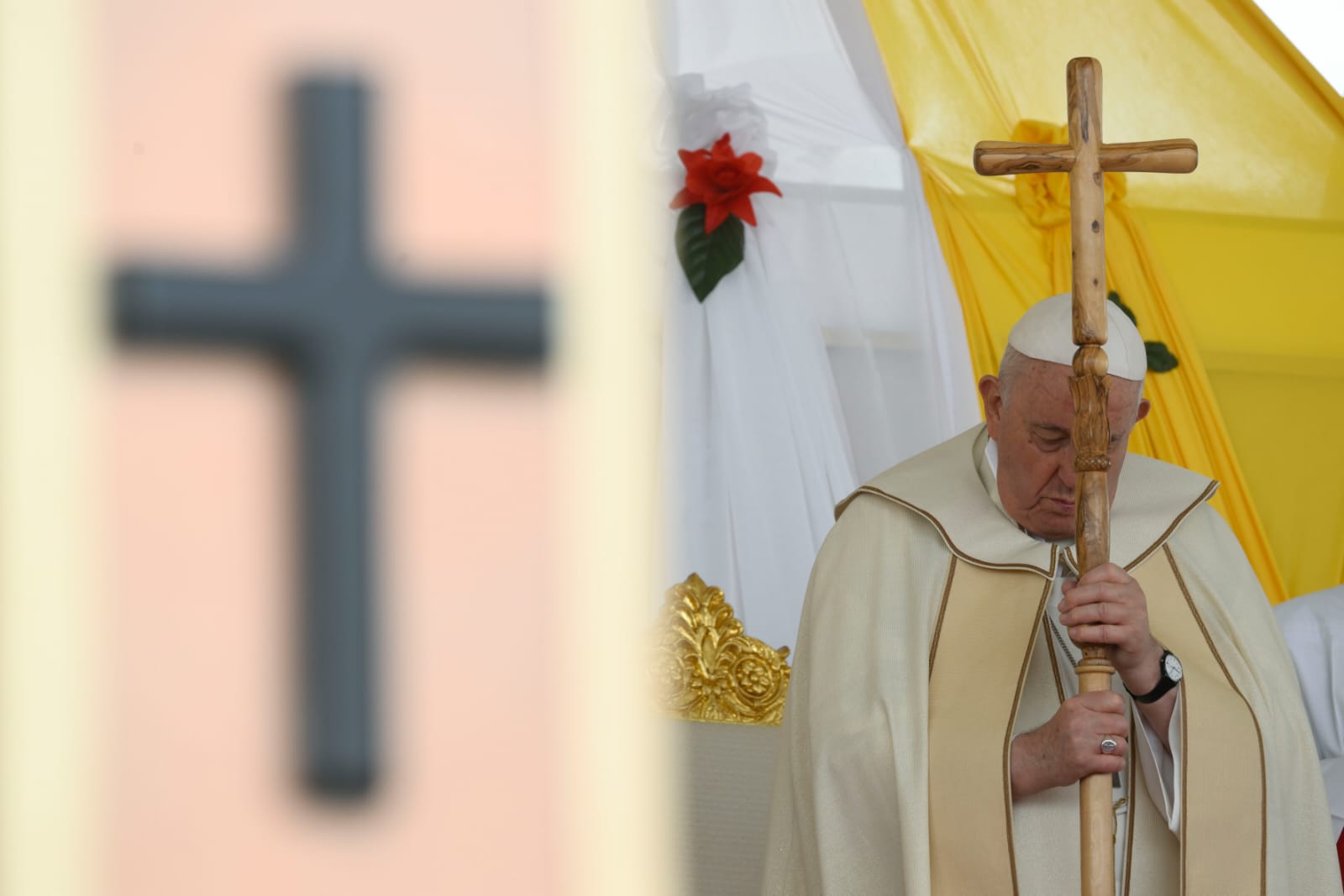 Pope Francis at Mass in South Sudan: In the name of Jesus, lay down the ...