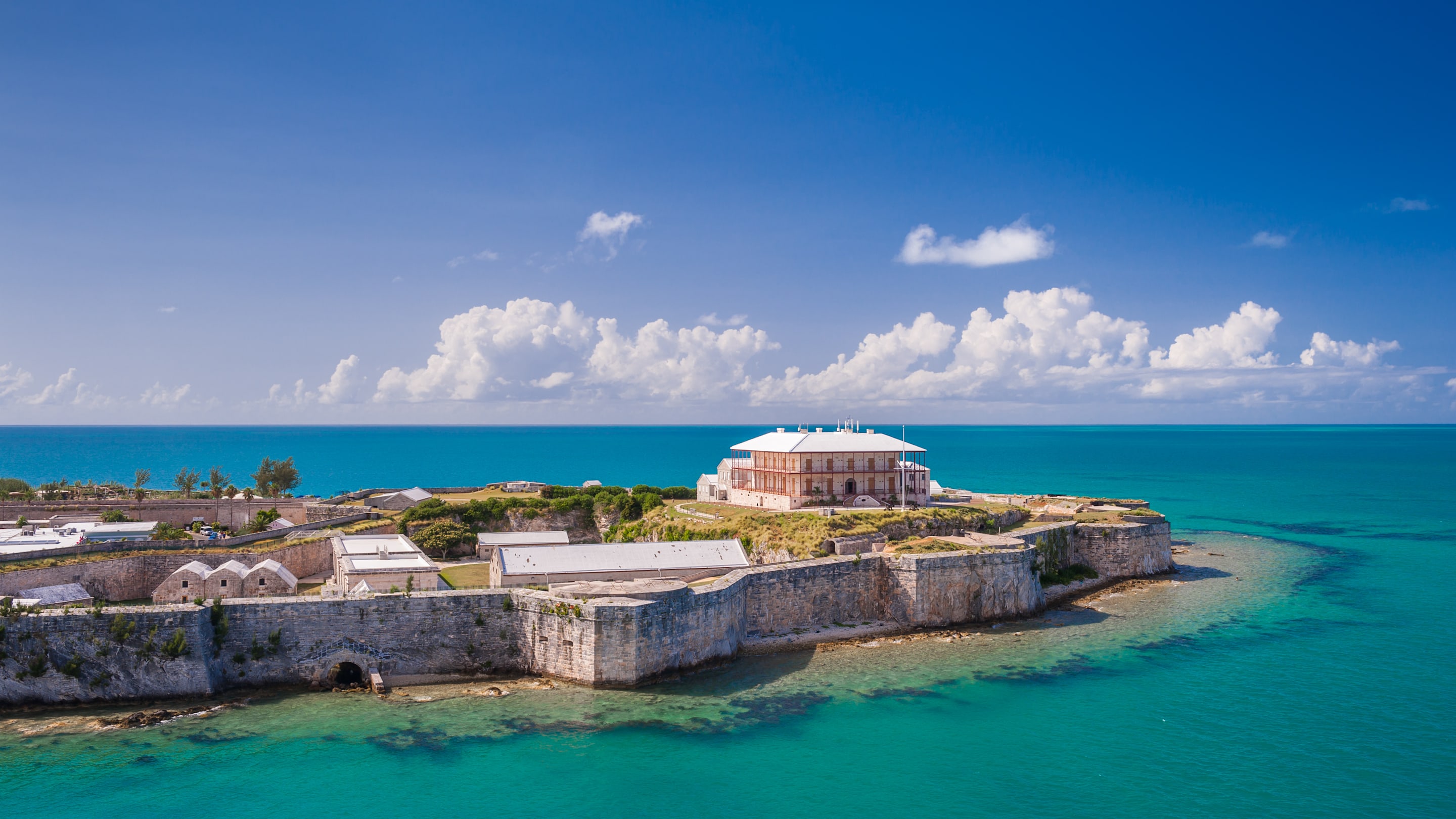 Exclusive Vacations at Luxury Homes | Exclusive Resorts