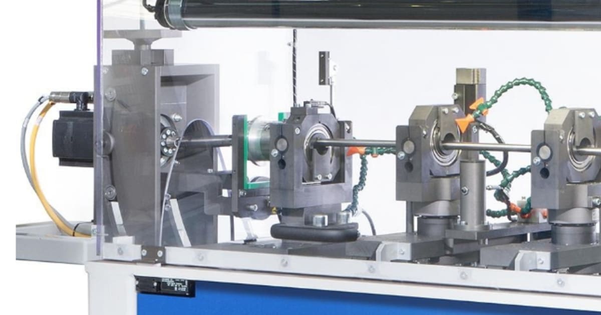 Rotating bending testing machine for springs and anti-roll bars ...