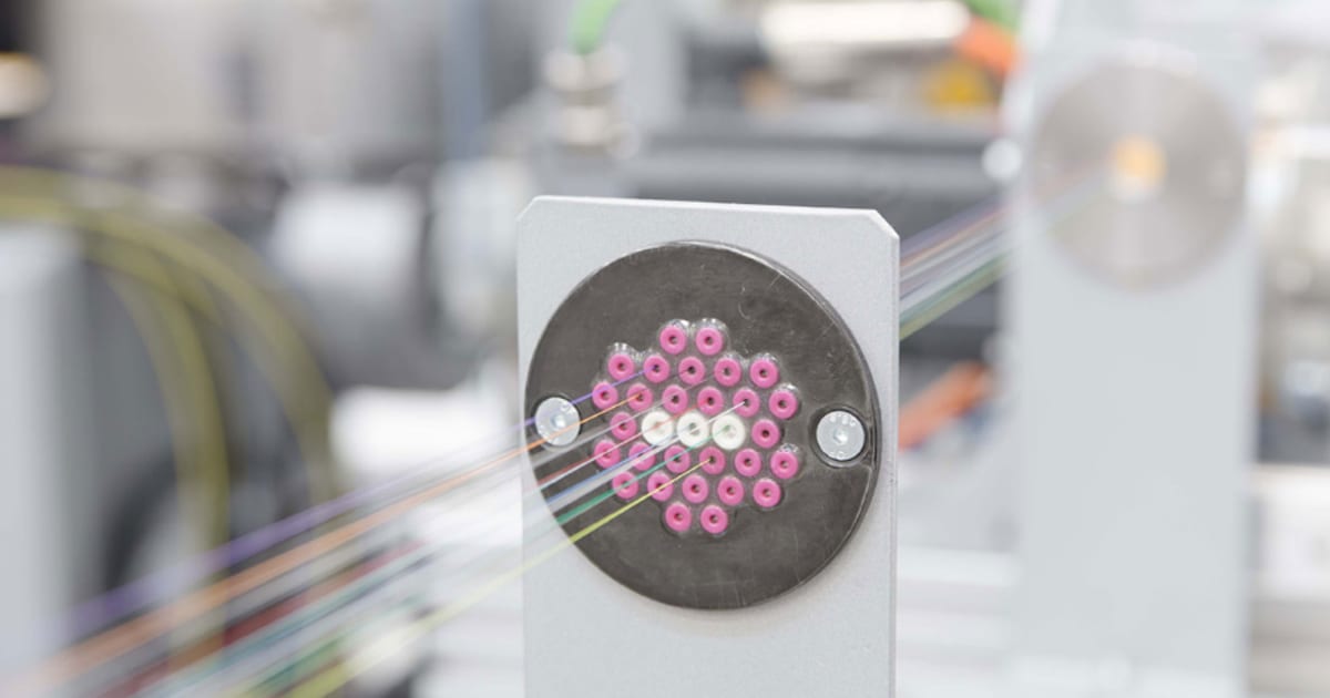 Secondary coating line for loose tubes, fiber bundles, premises cable ...