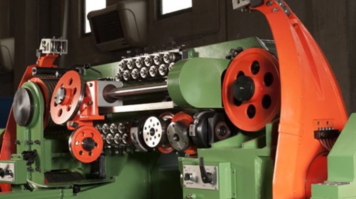 Double Twist Machines | expometals