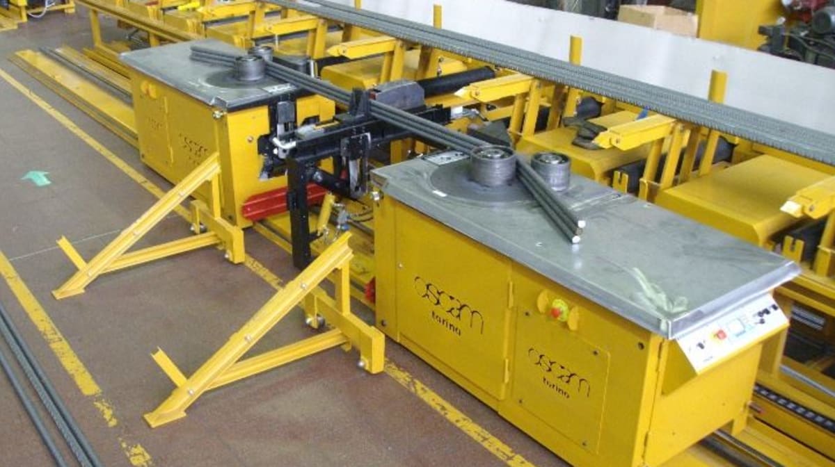 Robot de doblado para barras para hormigón armado | expometals