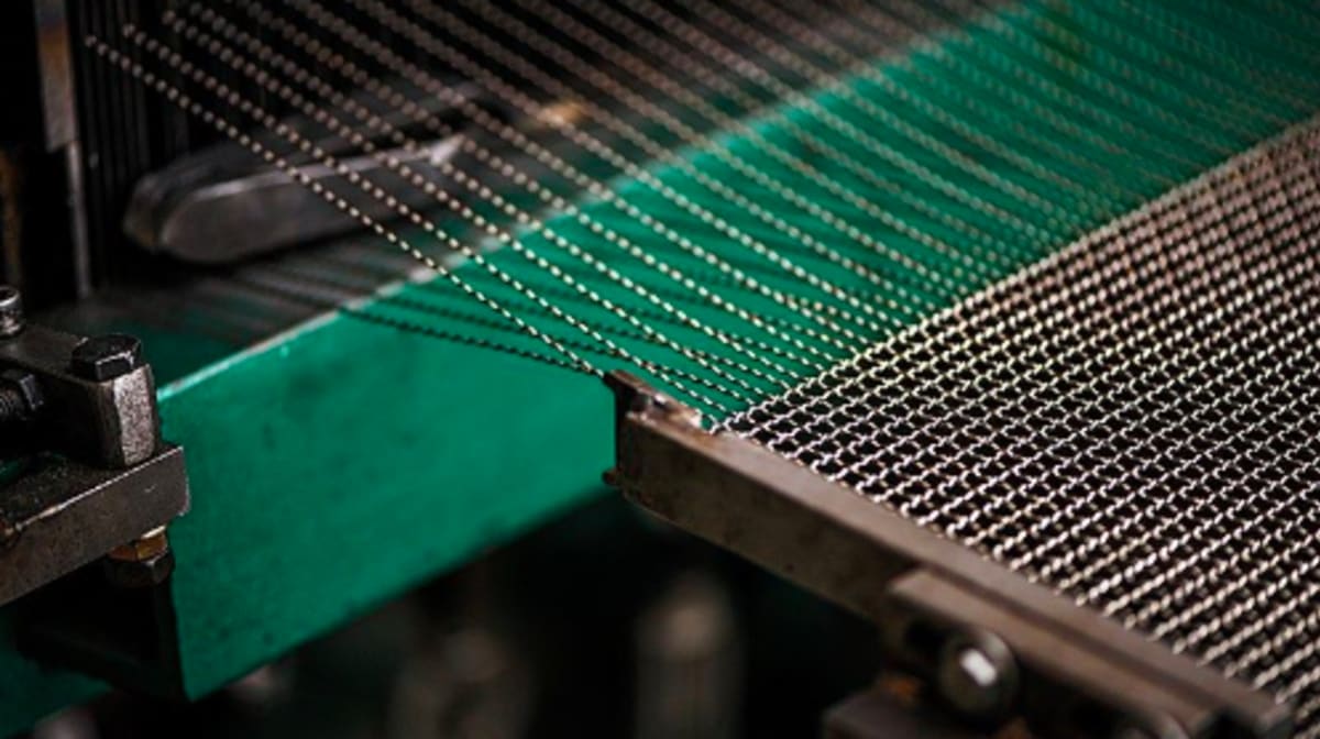 Wire Mesh Manufacturing: The Basics | expometals