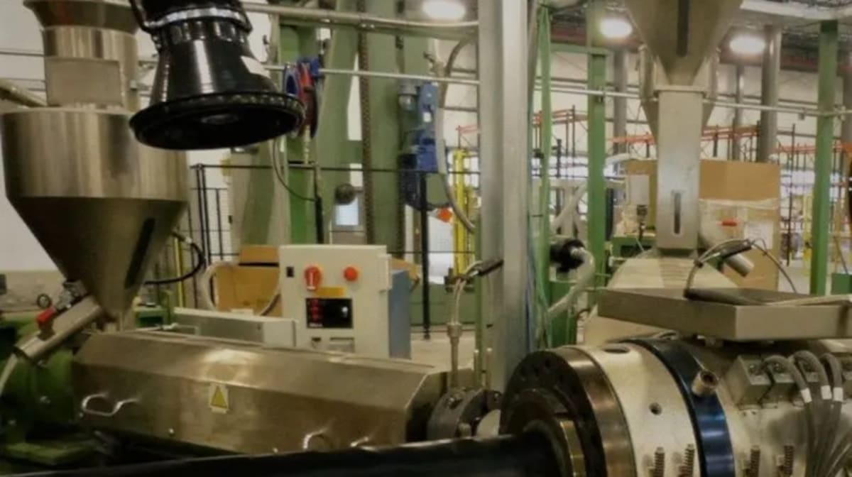 Power cable sheathing line | expometals