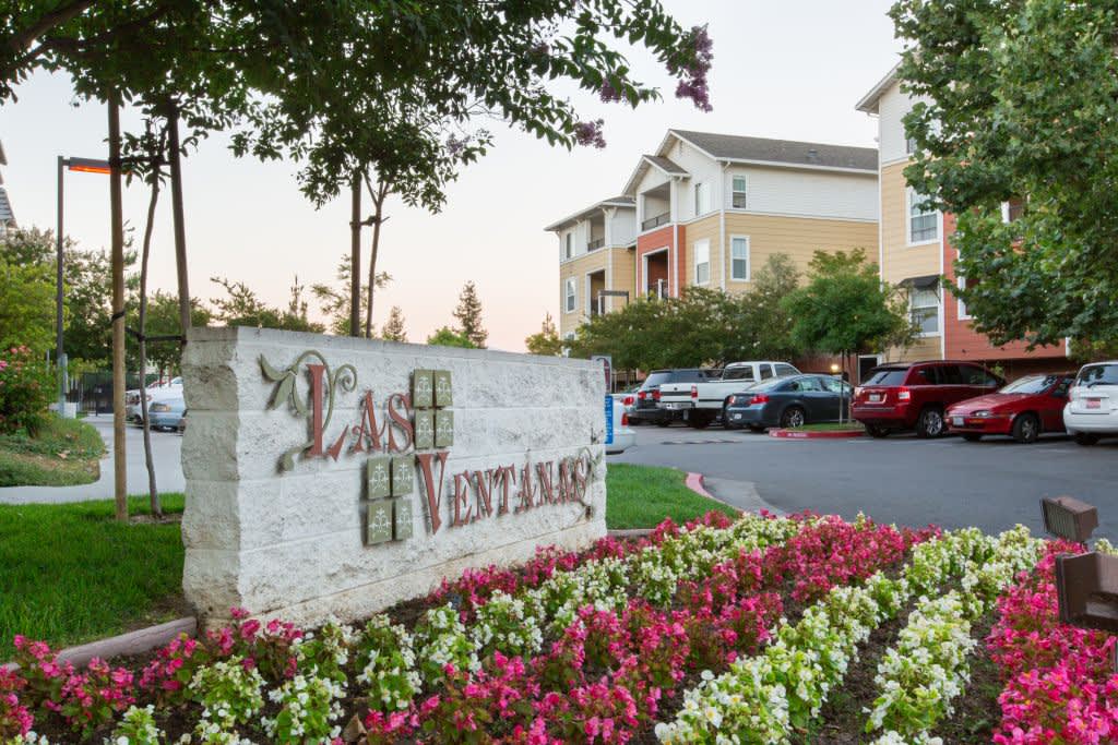 Las Ventanas Apartments - photo 1