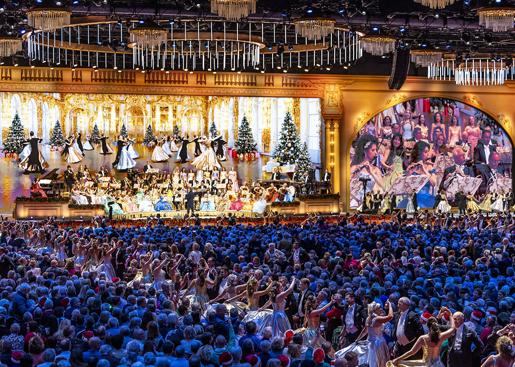 André Rieu’s Christmas Concert - Fathom Entertainment