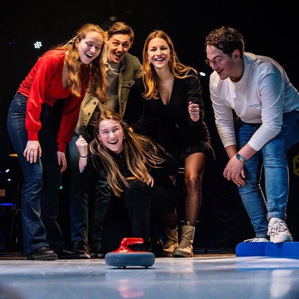 Fun Curling bei FEC Sevenum – Erleben Sie das spaßigste Curling auf ...