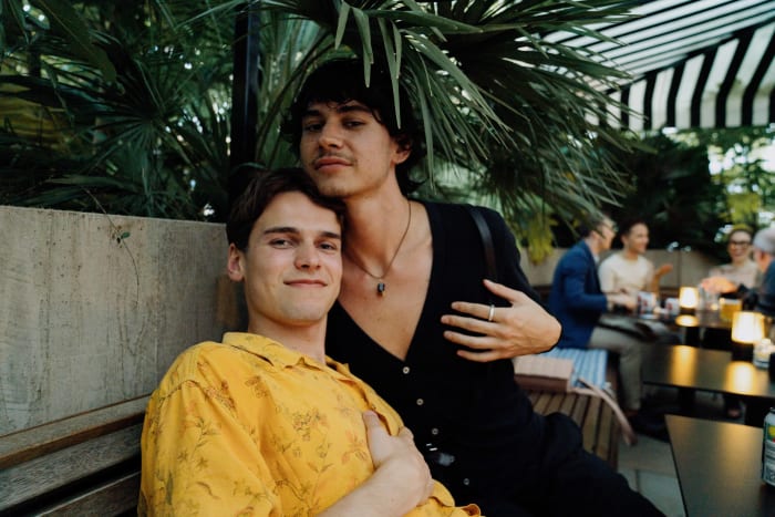 Feeld: The Dating App for Open-Minded Individuals | Feeld