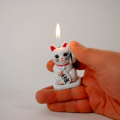 Very Goods | LUCKY CAT LIGHTER on The Hunt