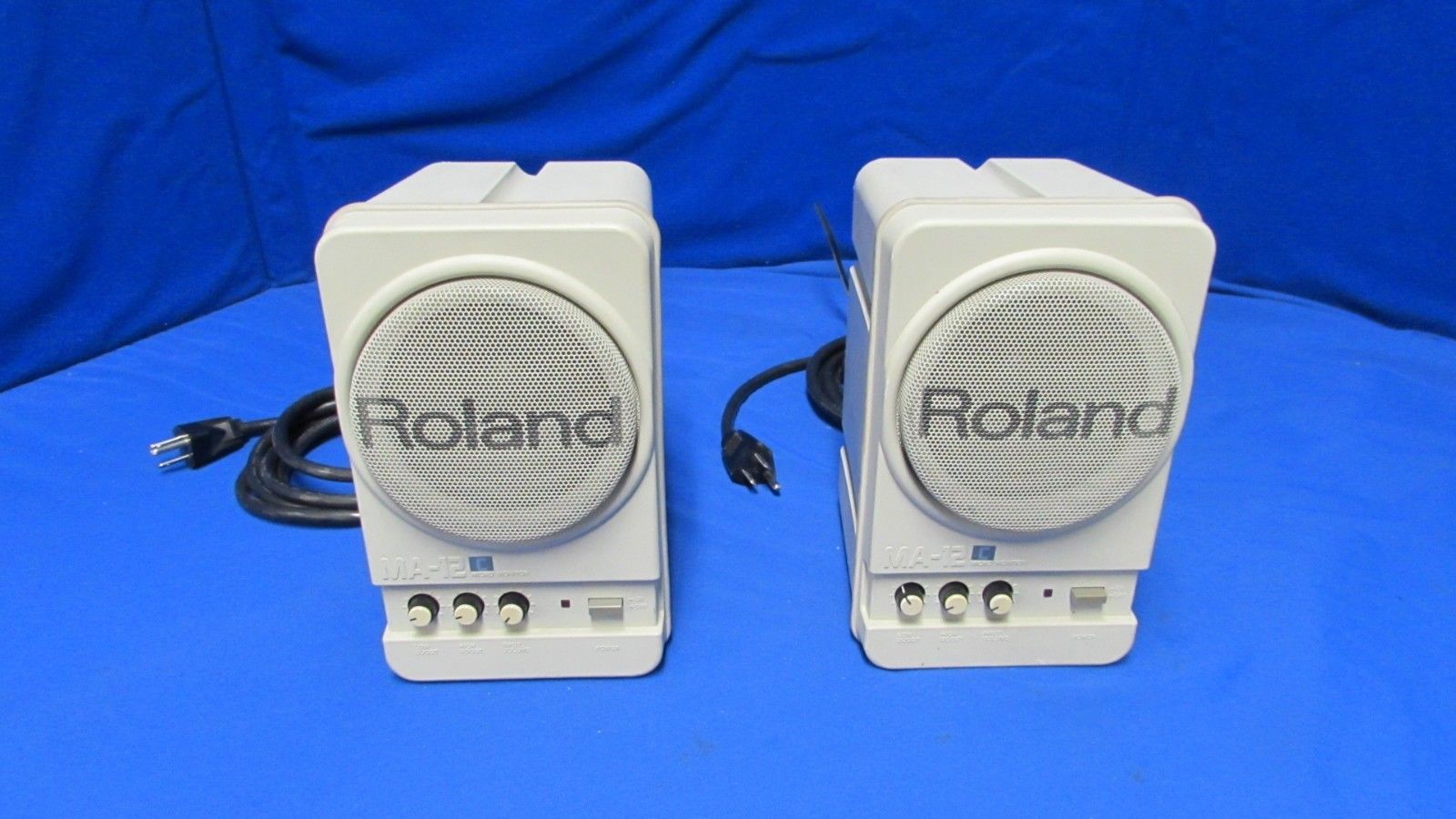 Very Goods | Roland MA-12C Powered Stereo Micro Monitors (pair) | eBay