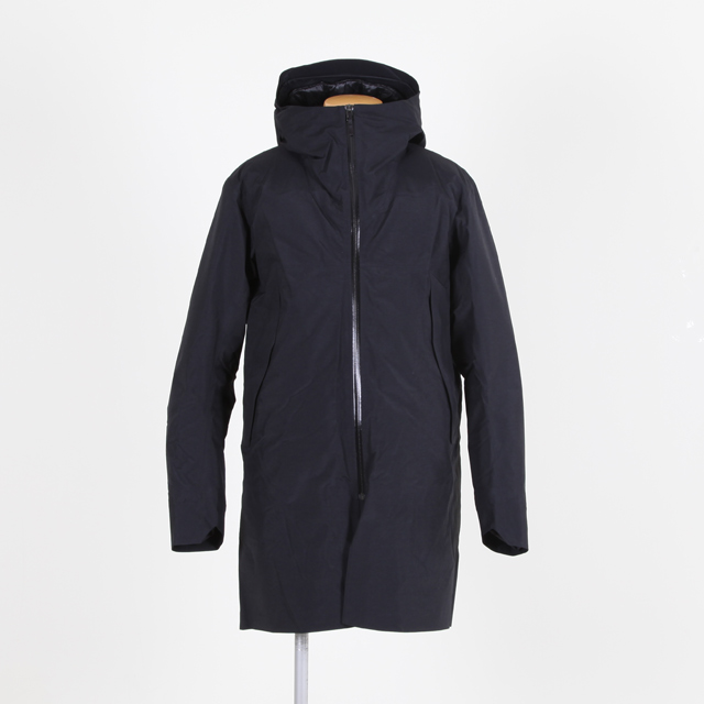 Very Goods | ARC'TERYX VEILANCE Monitor Down Coat - Black - Silver and ...