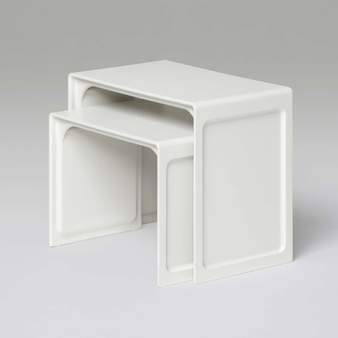 Very Goods | Buy online | 621 Table | Vitsœ