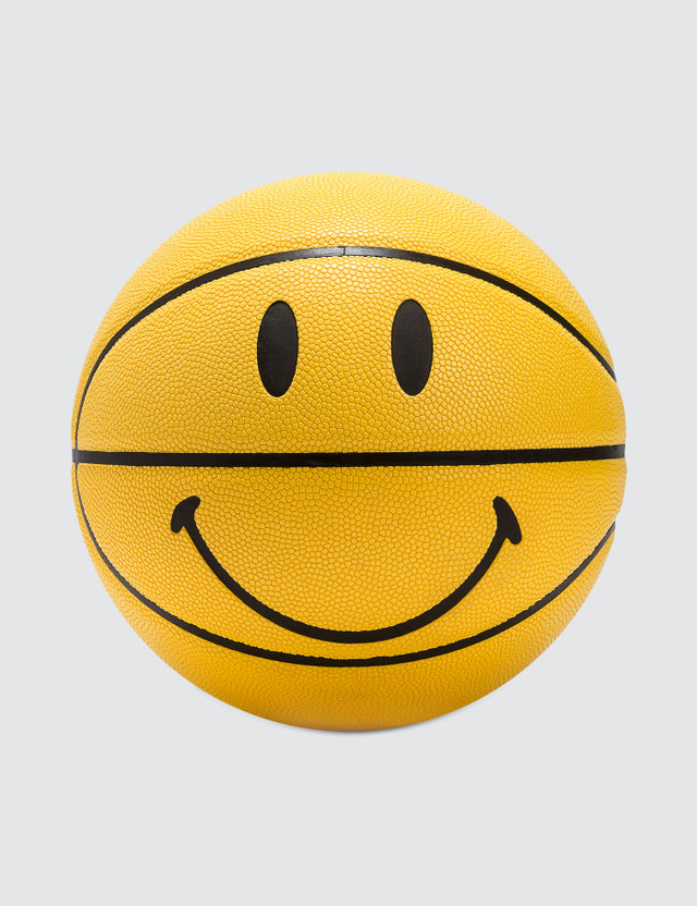 Very Goods | Chinatown Market - Smiley Basketball | HBX