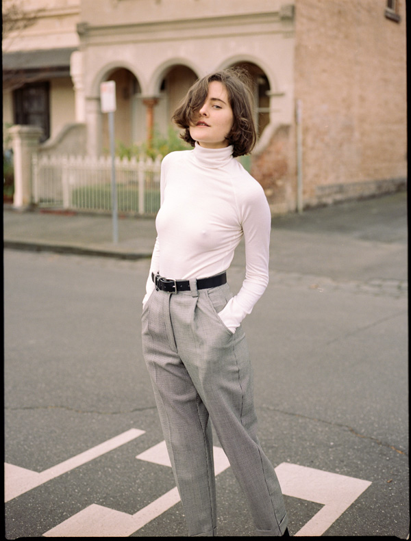 Very Goods | Georgia White Skivvy — caves collect