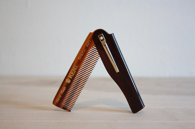 Very Goods | Folding Comb — common fort