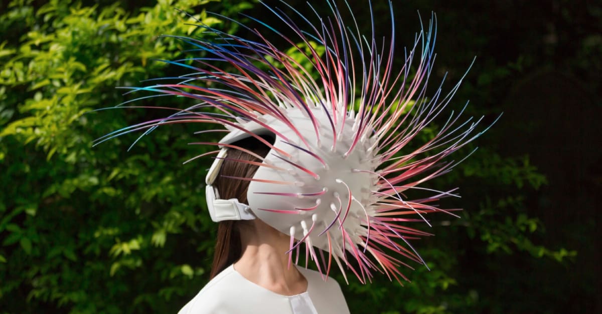 FIELD.IO x Quasar Virtual Reality Sculptures