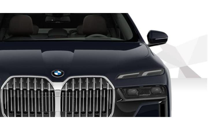 BMW 7er Limousine 2023 - M Carbonschwarz Metallic | FINN