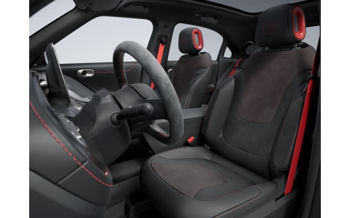 smart #1 2023 - Cyber Silver Metallic/Dach Radiant Red | FINN