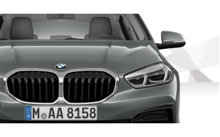 Neu BMW 1er Modell Advantage 2023 in Skyscraper Grau Metallic ab 569€