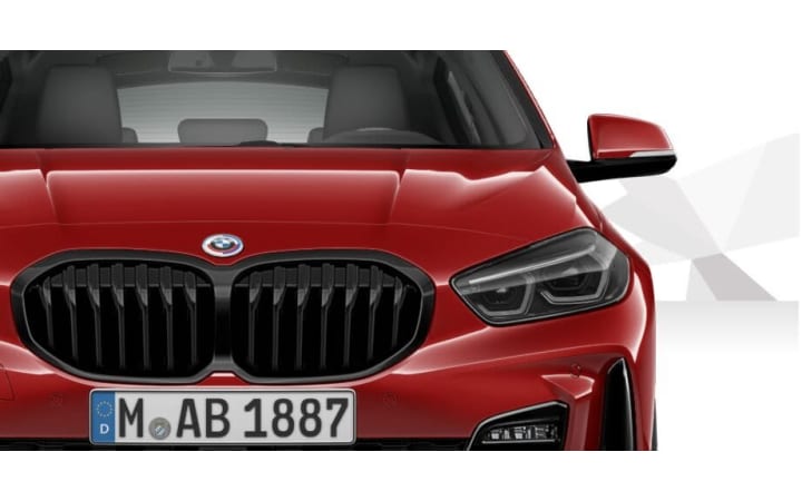 Neu BMW 1er Modell M Sport 2022 in Melbourne Rot Metallic ab 869€