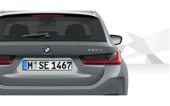 Neu BMW 3er Touring Serie 2023 in Skyscraper Grau Metallic ab 759€