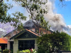 Firefighter injured in major house fire - Willoughby - Fire and Rescue NSW