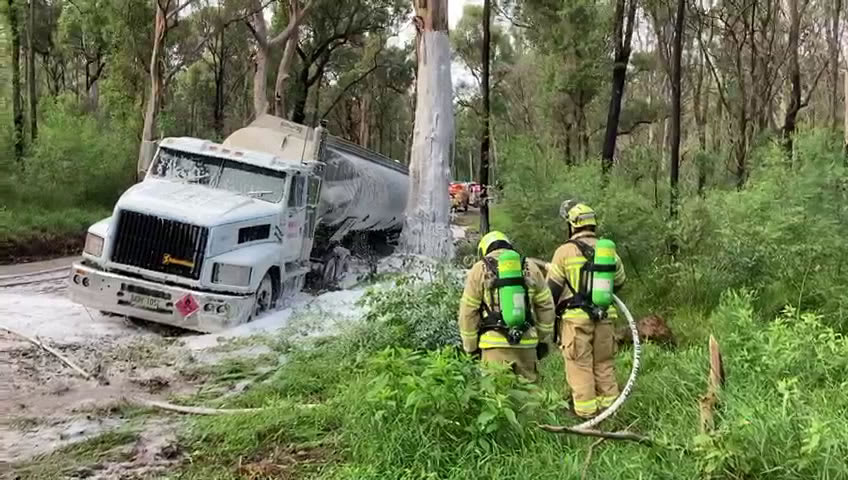 Ruptured Fuel Tanker - Orangeville - Fire and Rescue NSW