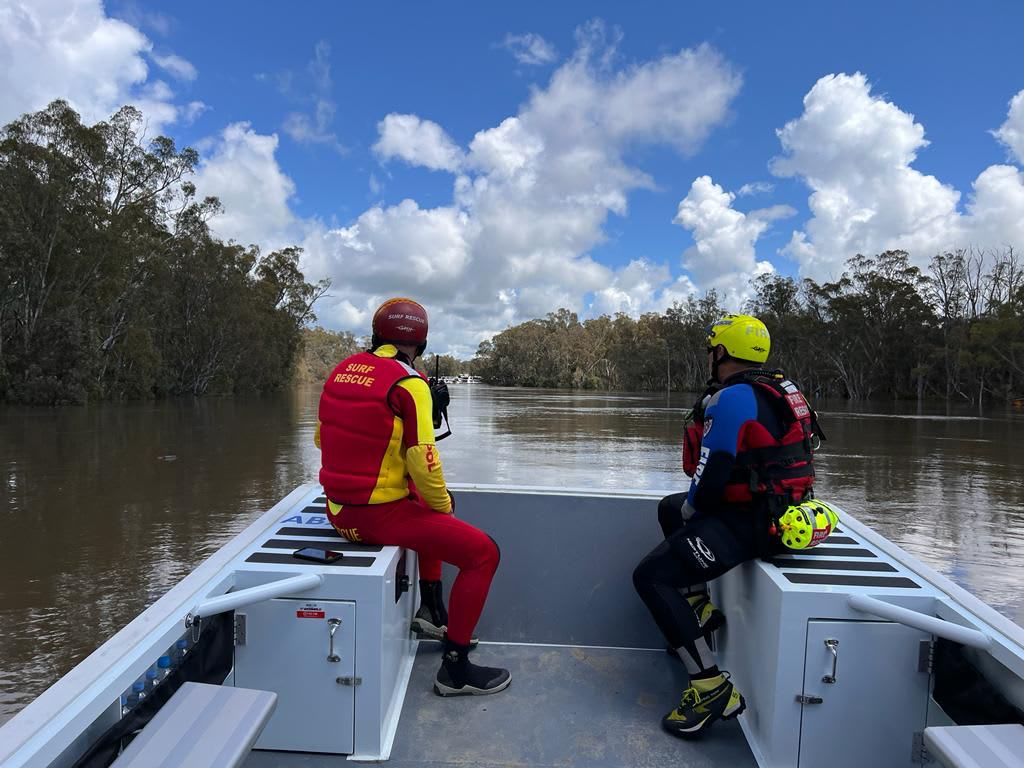 Fire and Rescue NSW deploys additional in-water rescue crews across the state - VIDEO - - Fire ...