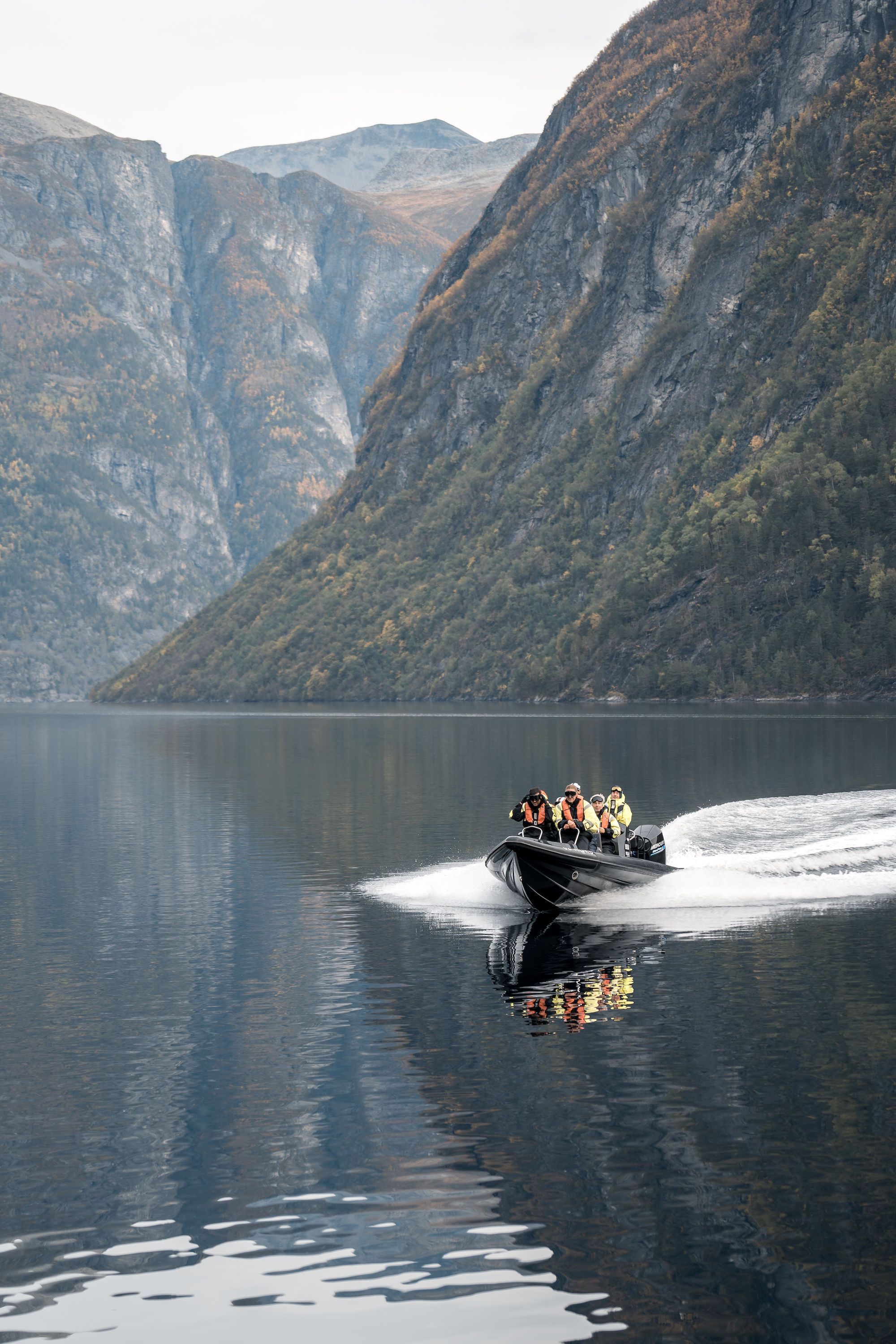 RIB boat tour to Hjørundfjord - Ålesund, Norway