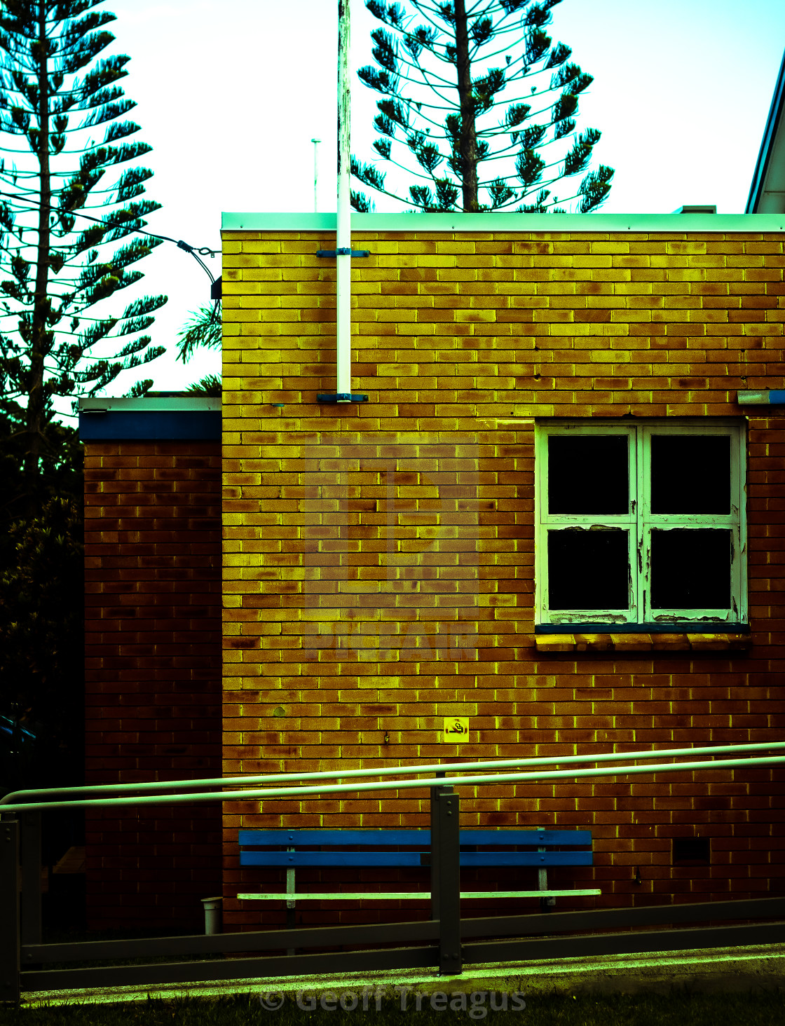 Geoff Treagus - buy prints & digital downloads