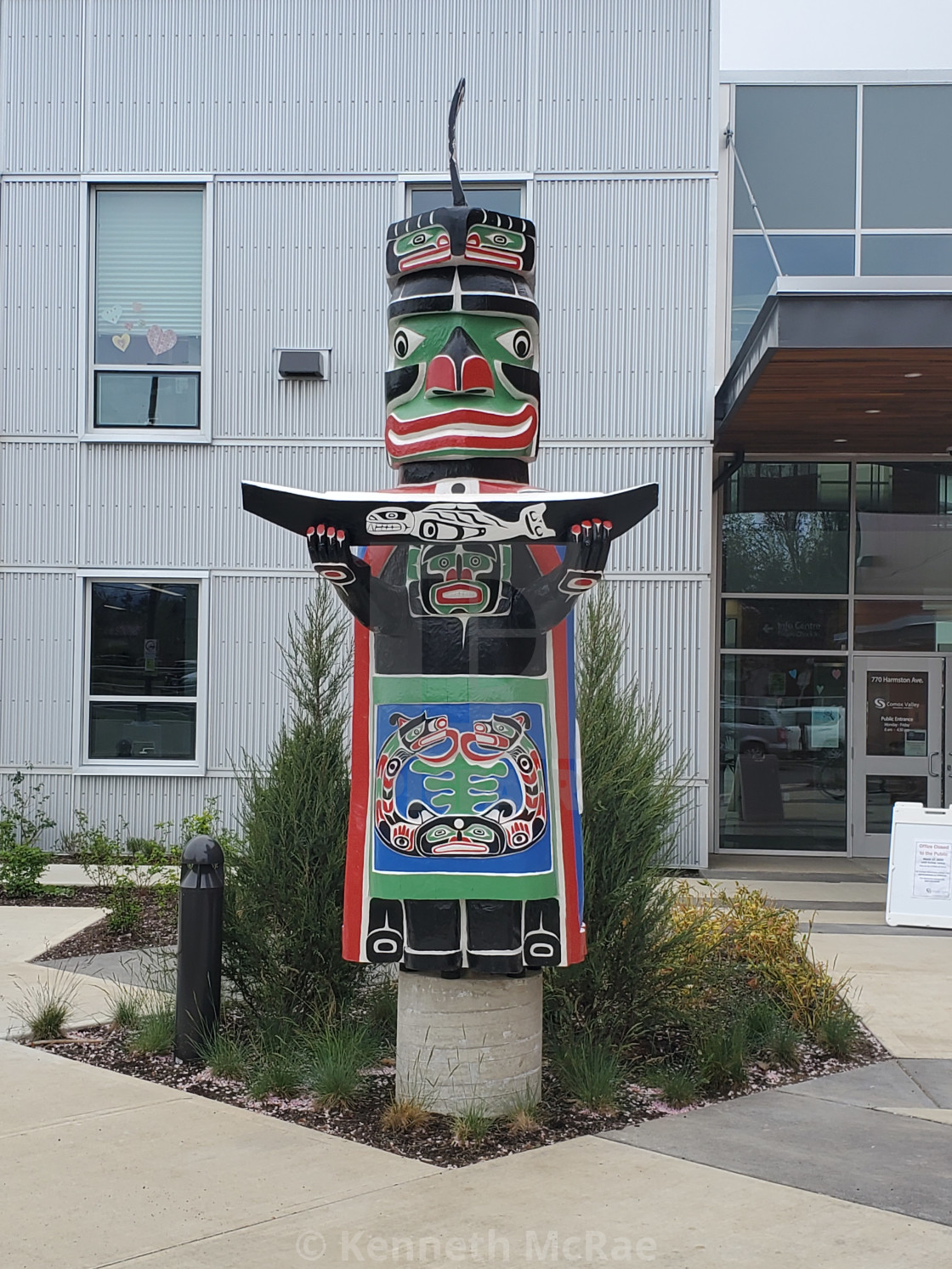 Kenneth McRae - digital downloads & prints, powered by Picfair