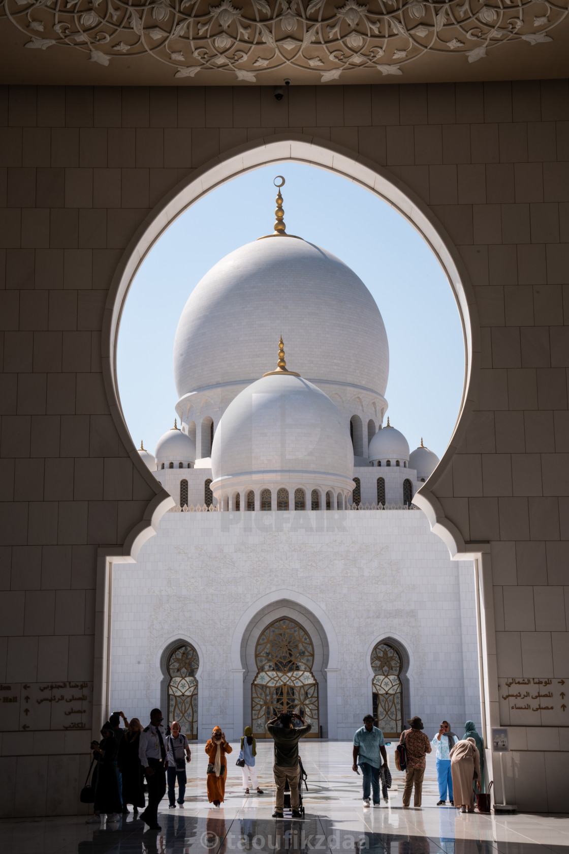 Grand Mosque Abu Dhabi by taoufikzdaa - buy prints & digital downloads