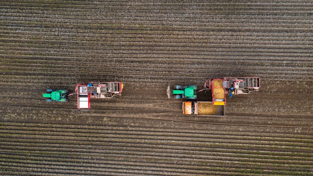 Agricultural Robotics