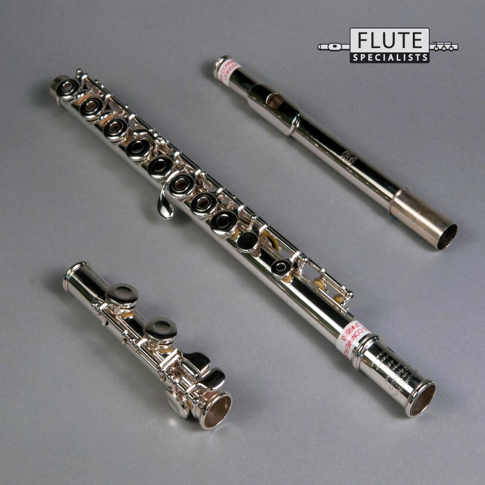 Haynes Flute Commercial #9553 - Flute Specialists