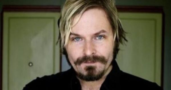 Canciones de Kevin Max 🎵 Discografía completa de Kevin Max