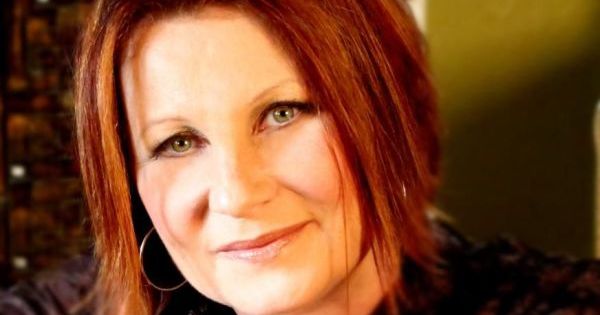 Canciones de Margaret Becker 🎵 Discografía completa de Margaret Becker