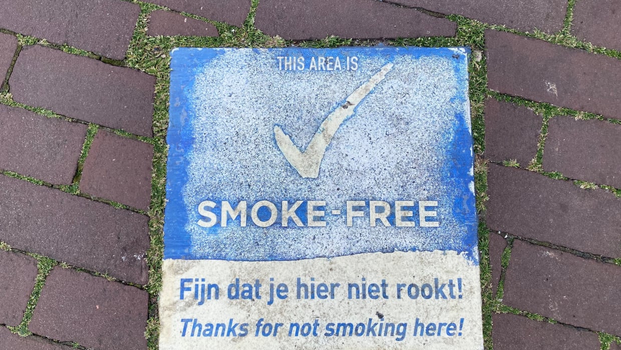 UvA krijgt boete voor niet goed naleven rookverbod - Folia