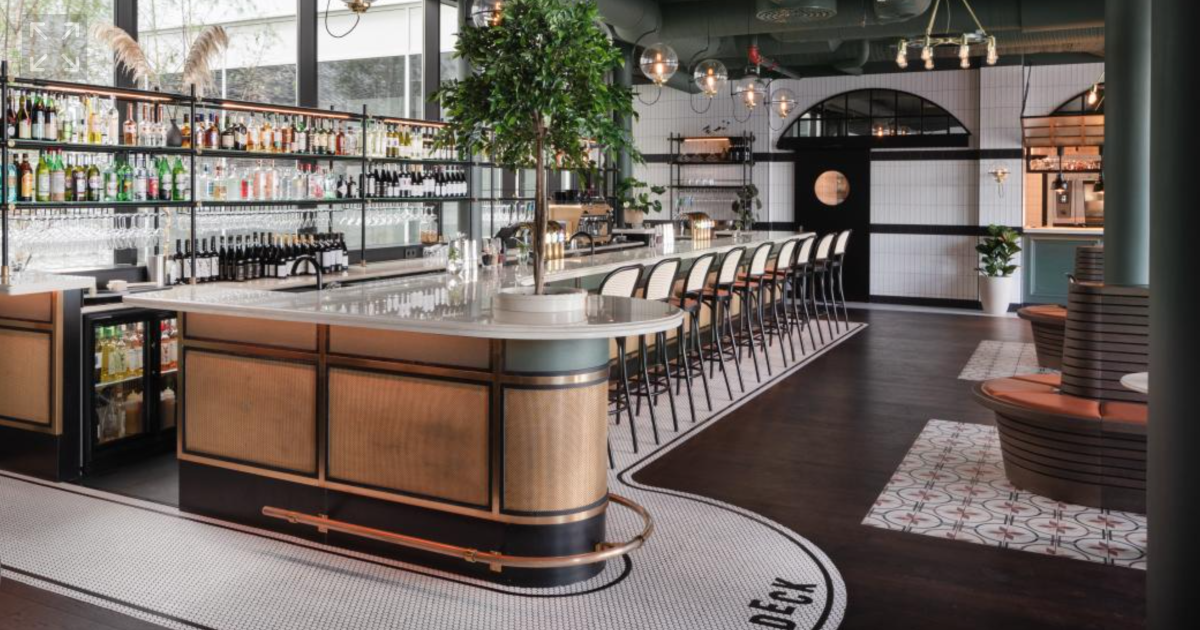 Boka bord på Brasserie Deck, Stockholm - bokabord.se