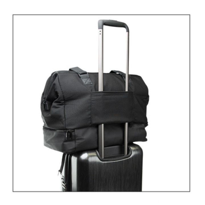 Custom The Weekender Travel Bag With Drop Bottom