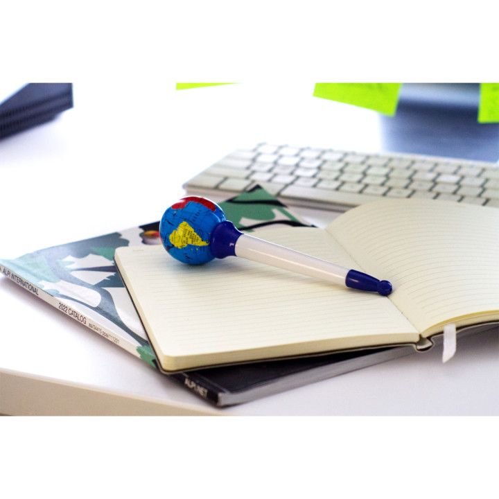 Custom Rotating globe pen