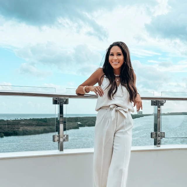 Stephanie Gill | Fora Travel
