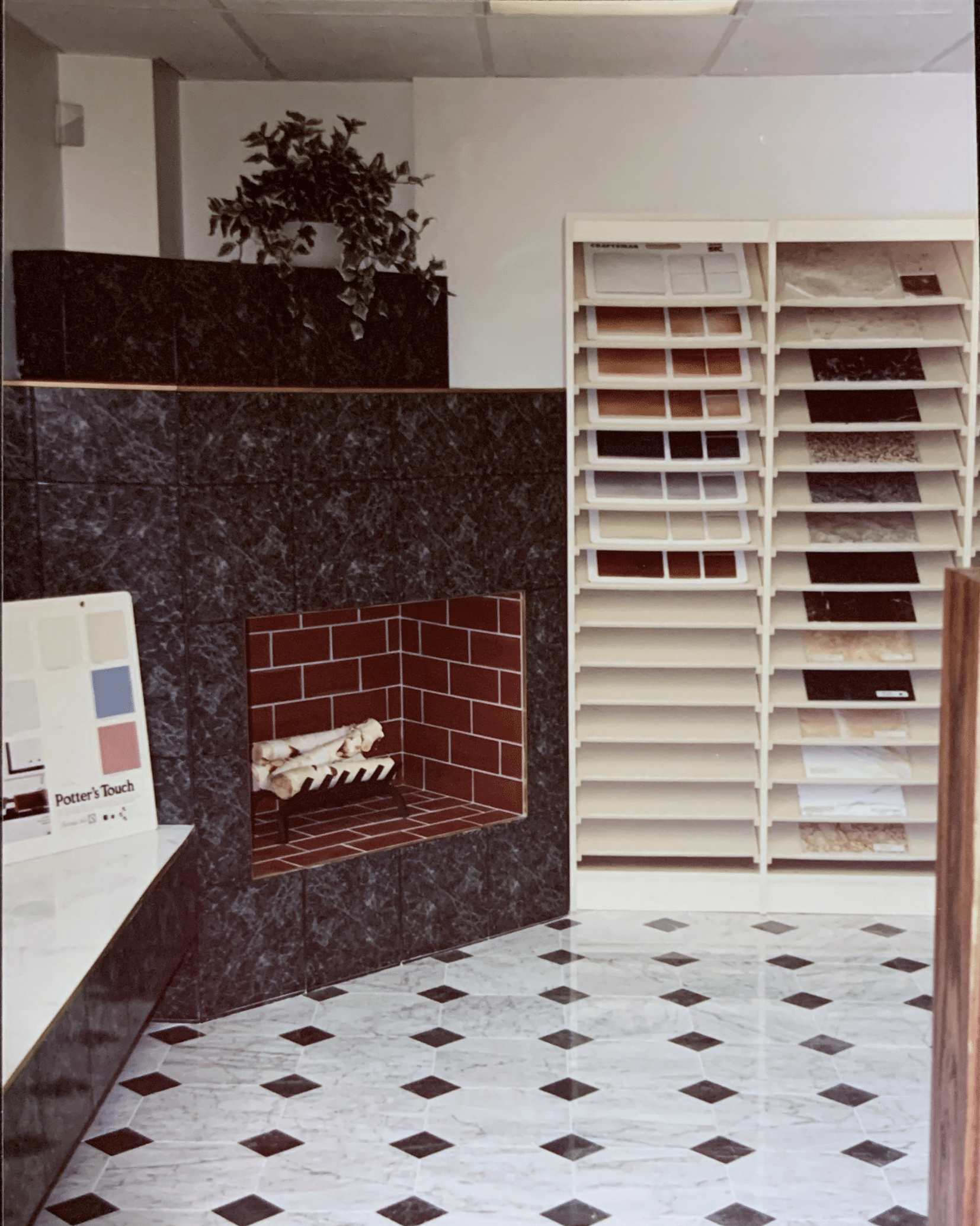 Eras of Tile: The Earthy Tones and Minimalist Aesthetic of the 1990s ...