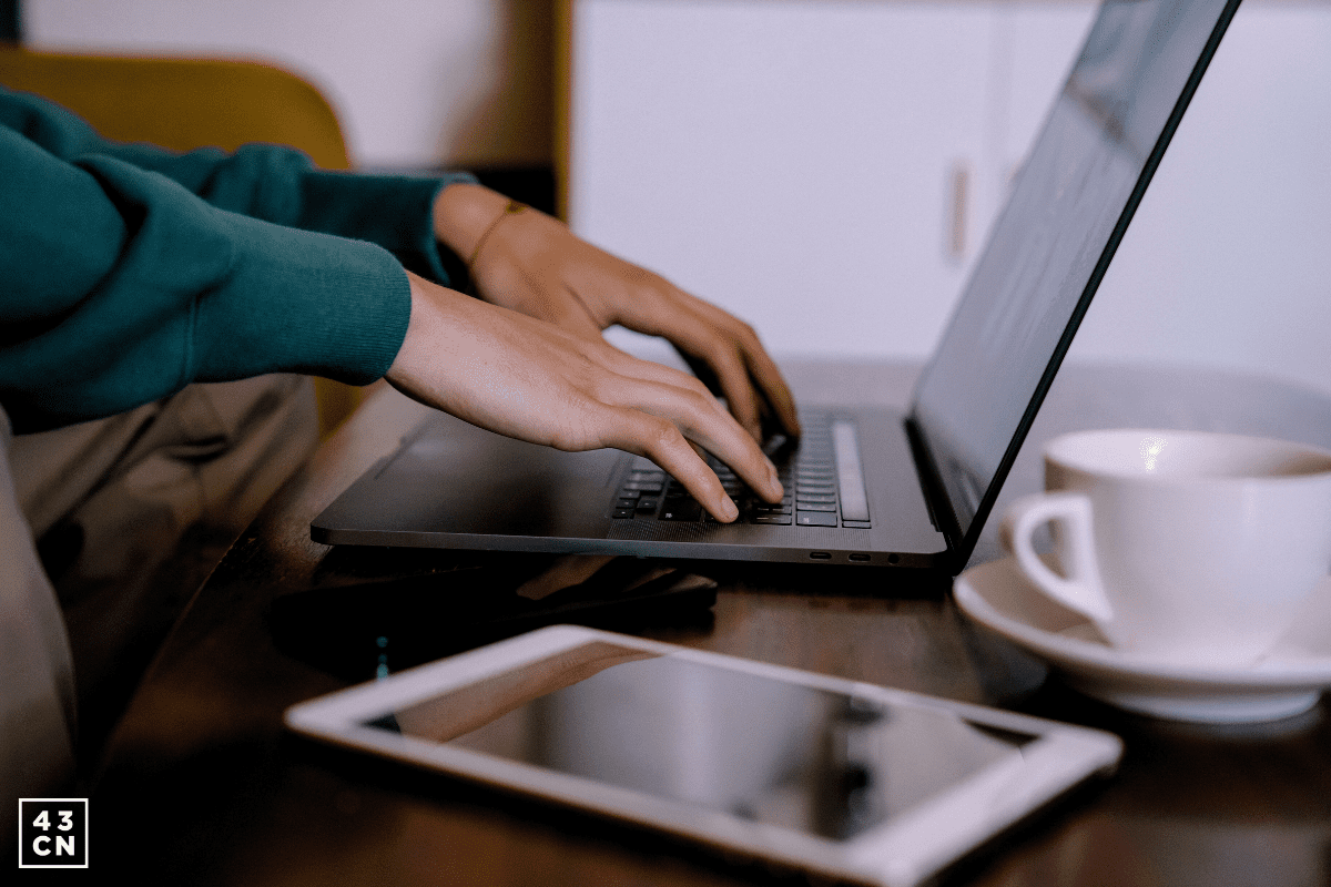 When to Use Interactive or Static Elements on Landing Pages | 43 Clicks ...