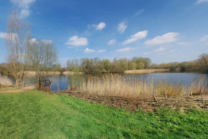 Bedfont Lakes Country Park, Hounslow | GoParksLondon
