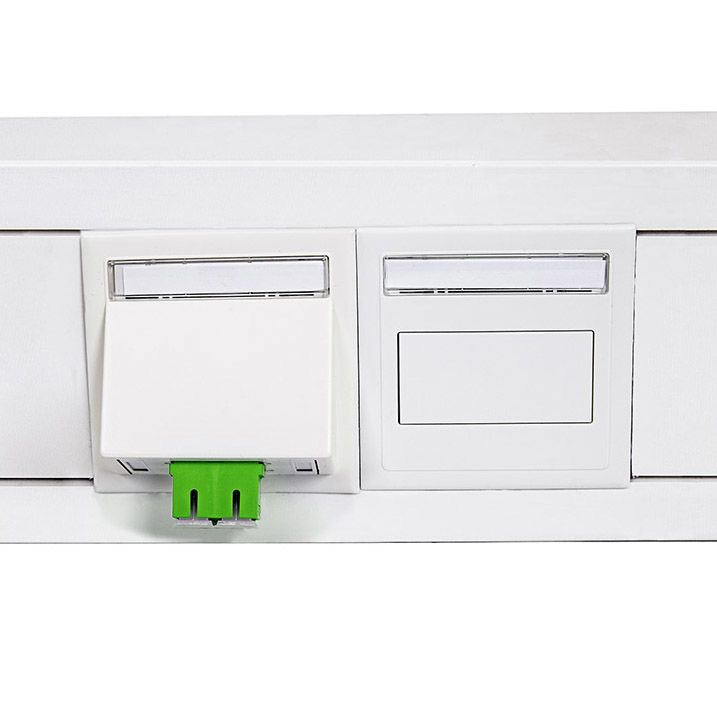 Trunk outlet FKU81, 2xSC/APC, pigtails, 9/OS2 Foss AS