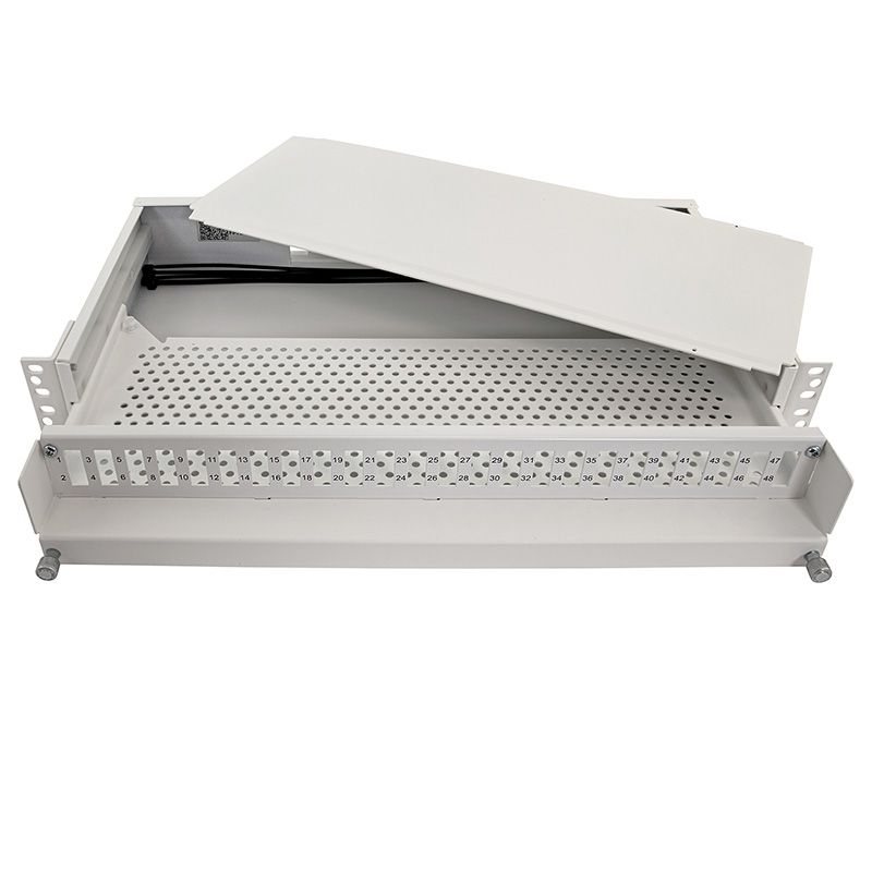 Fiber optic patch Panel 1.5U, 12 holes ST/FC Foss AS