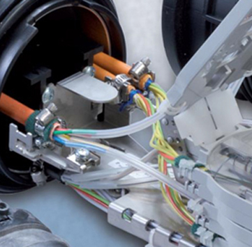 Foss Fiberoptikk - LIGHTS. CONNECTED.