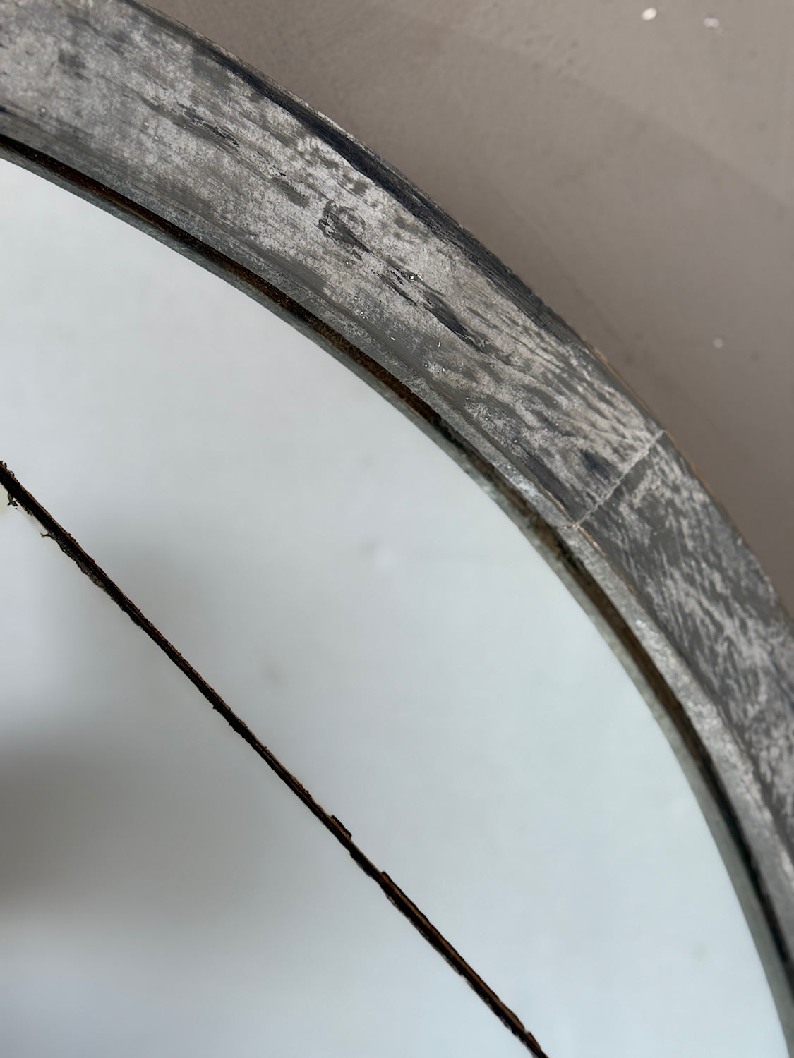 Round Painted French Mirror | BARAN de BORDEAUX - French Antiques ...