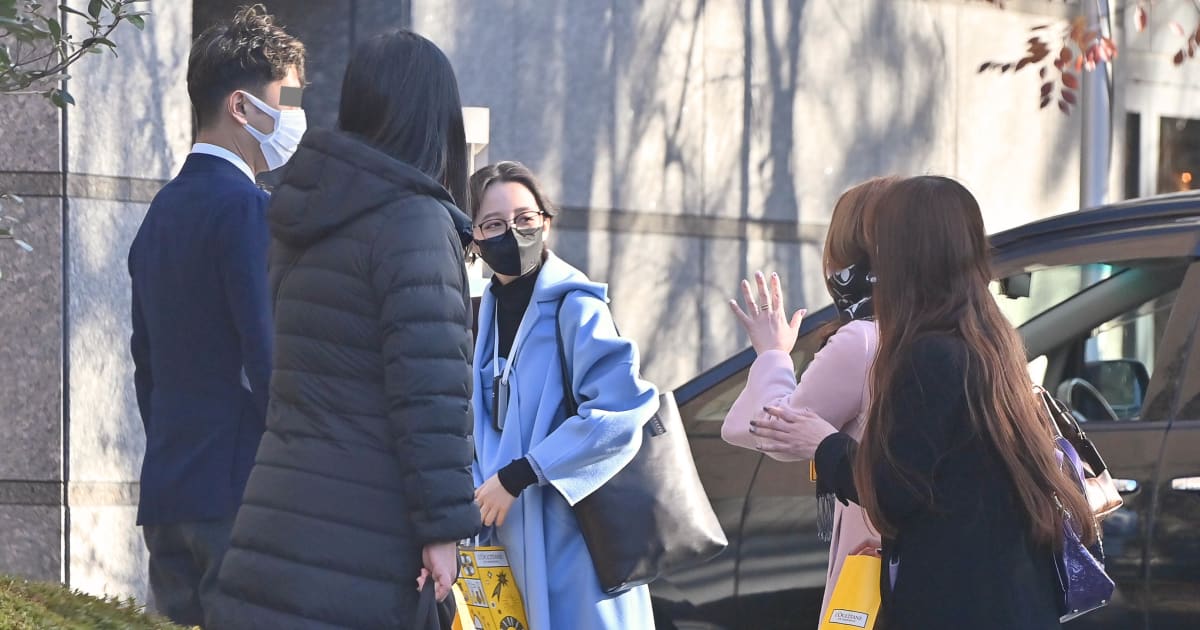 フォトギャラリー3枚目 工藤静香と娘・Cocomi「紅白共演後 メディア露出少なめ」の余裕と”神対応” | FRIDAYデジタル